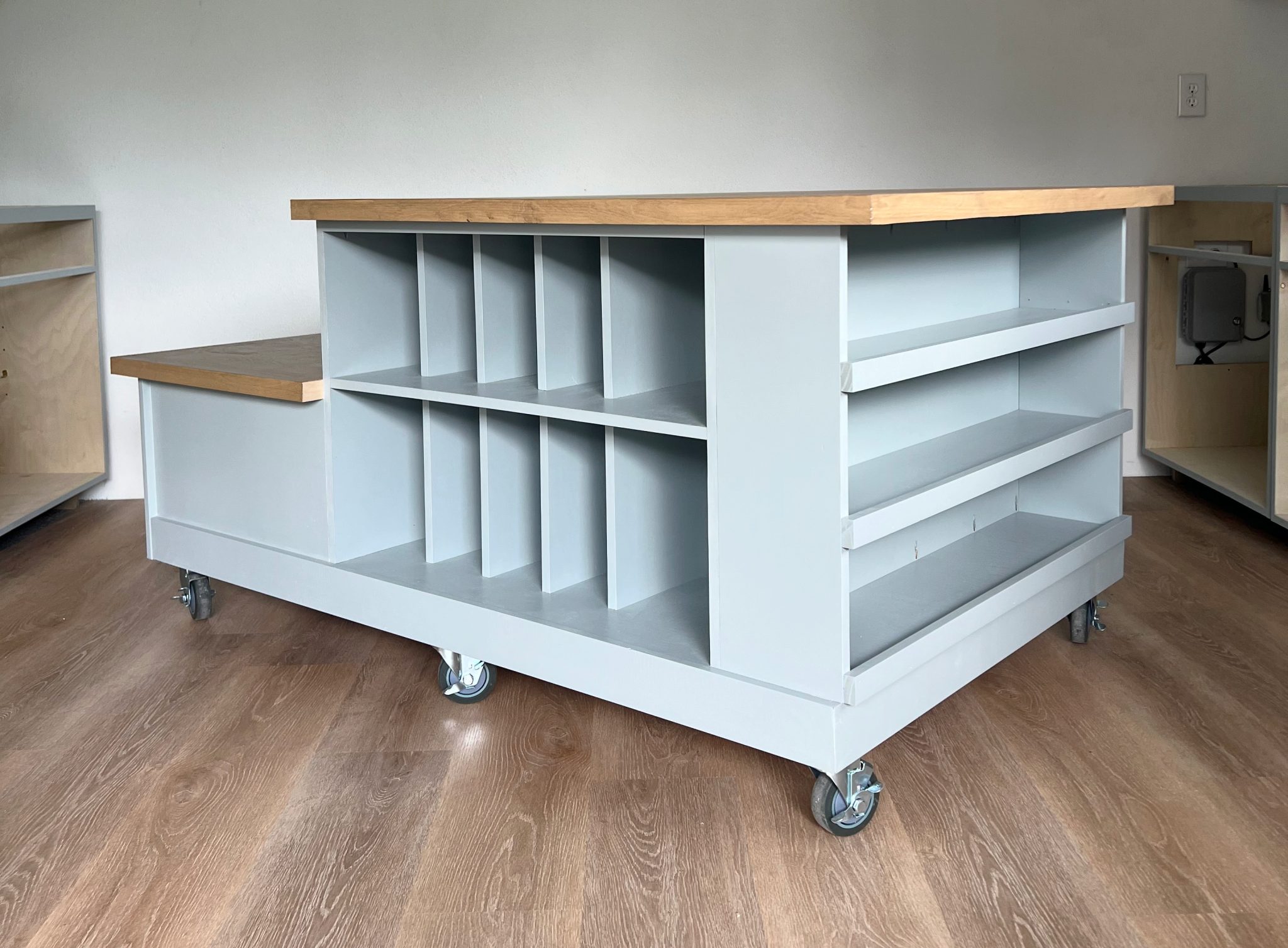 Outfeed Assembly Table - Spruc*d Market